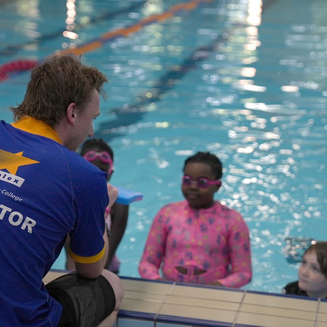 kids swimming lessons